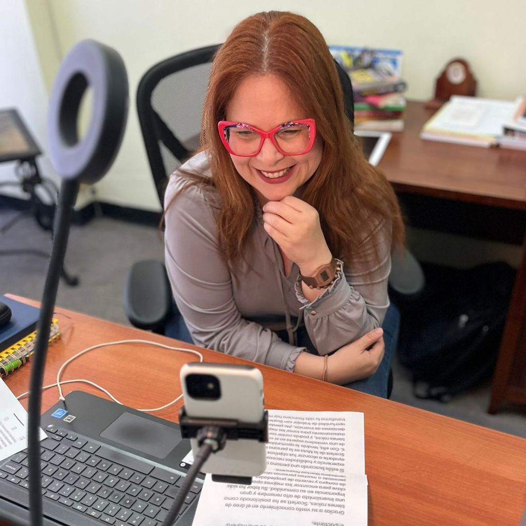 Madeline Rivera | Madeline Rivera Sitio Oficial