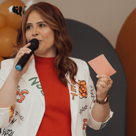 Madeline Rivera | Madeline Rivera Sitio Oficial